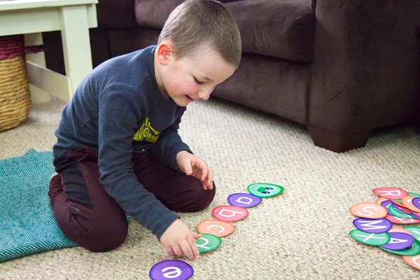 ABC Caterpillar: A Letter Recognition Activity (Free Download)